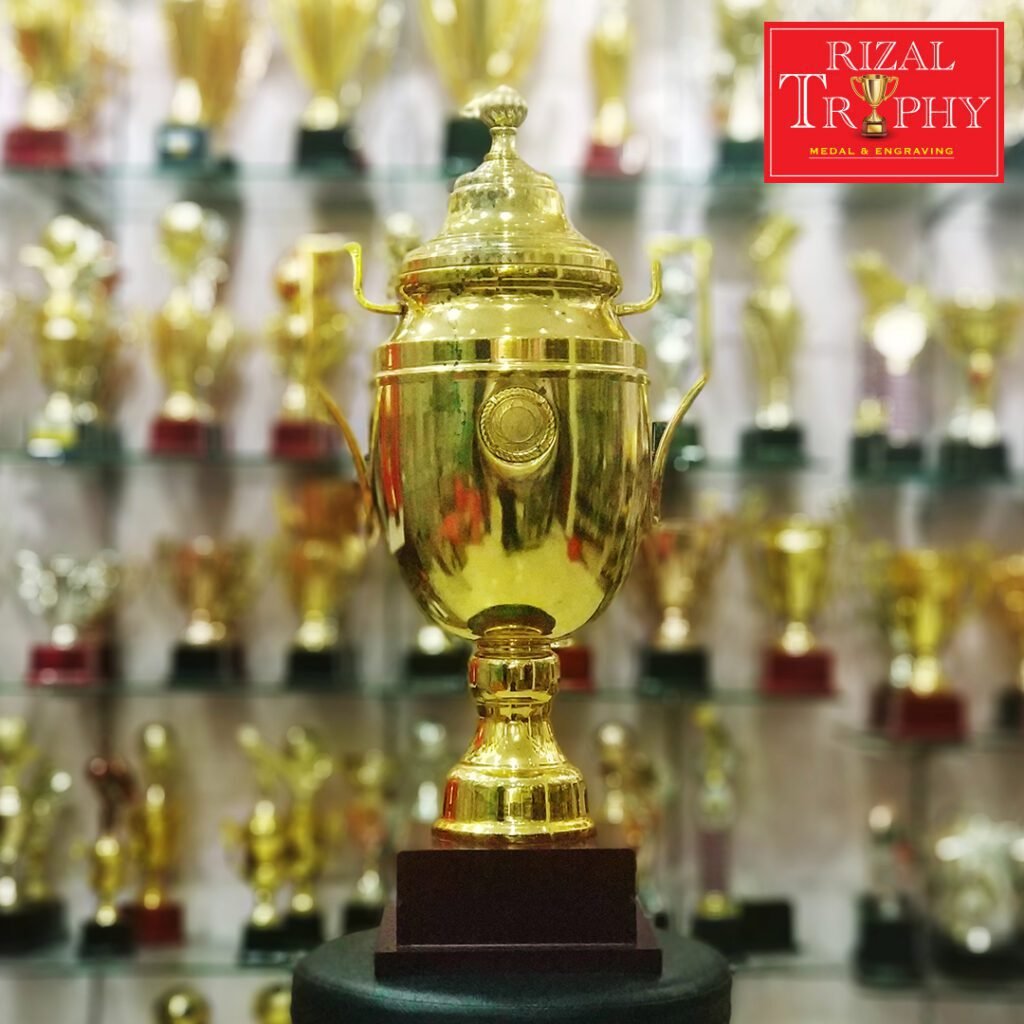 Piala Pusingan (40) - Rizal Trophy